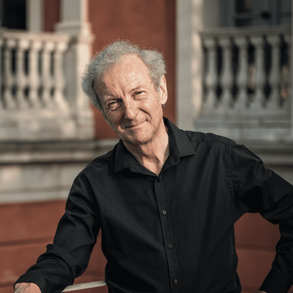 Defying Tyranny - Conductor Anthony Negus talks about Fidelio ...